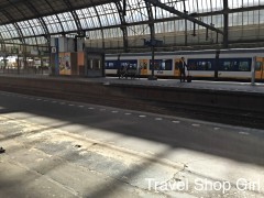 Taking the Train from Amsterdam Schiphol Airport to Centraal Station ...