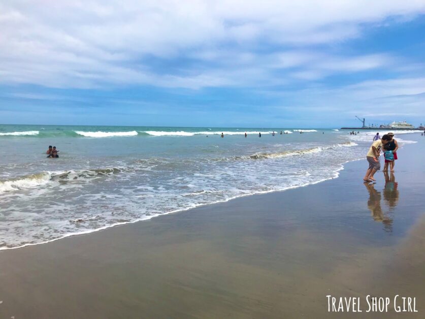 How To Make The Most Of A Beach Day In Manta, Ecuador
